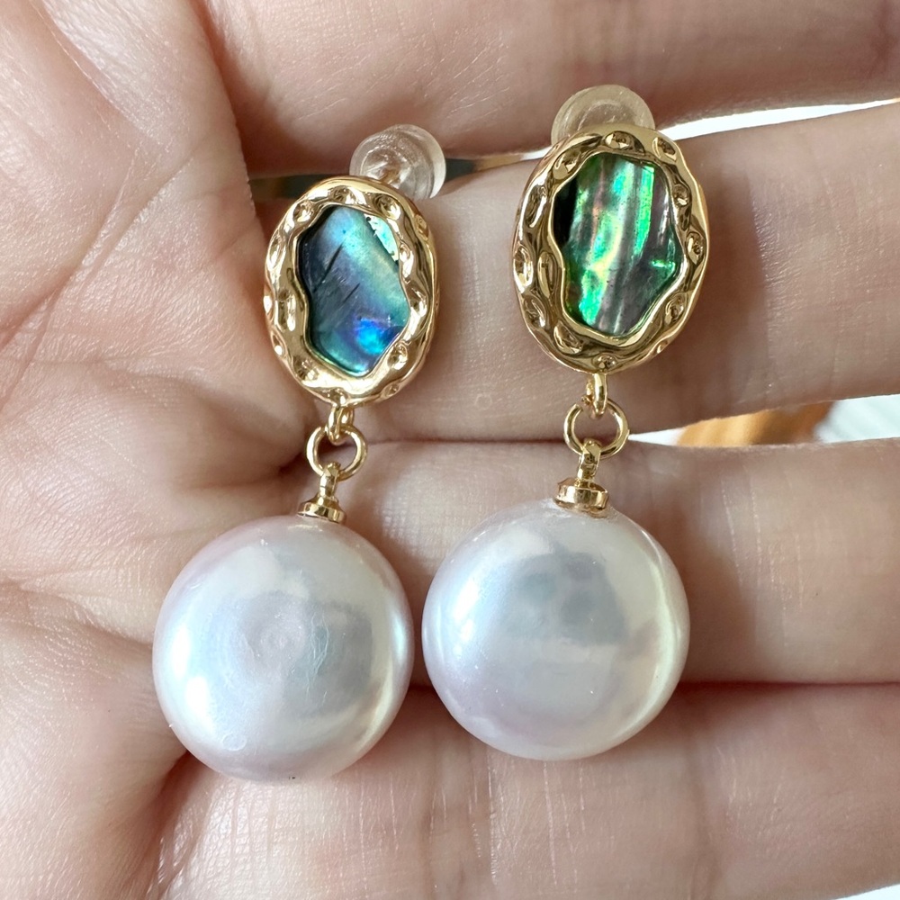 Natural Freshwater Baroque Pearl Button Earrings - Gem